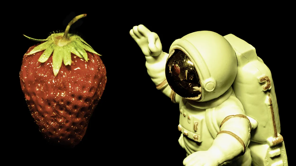 Creative Toys - stilllife photo contest | Photocrowd photo competitions ...