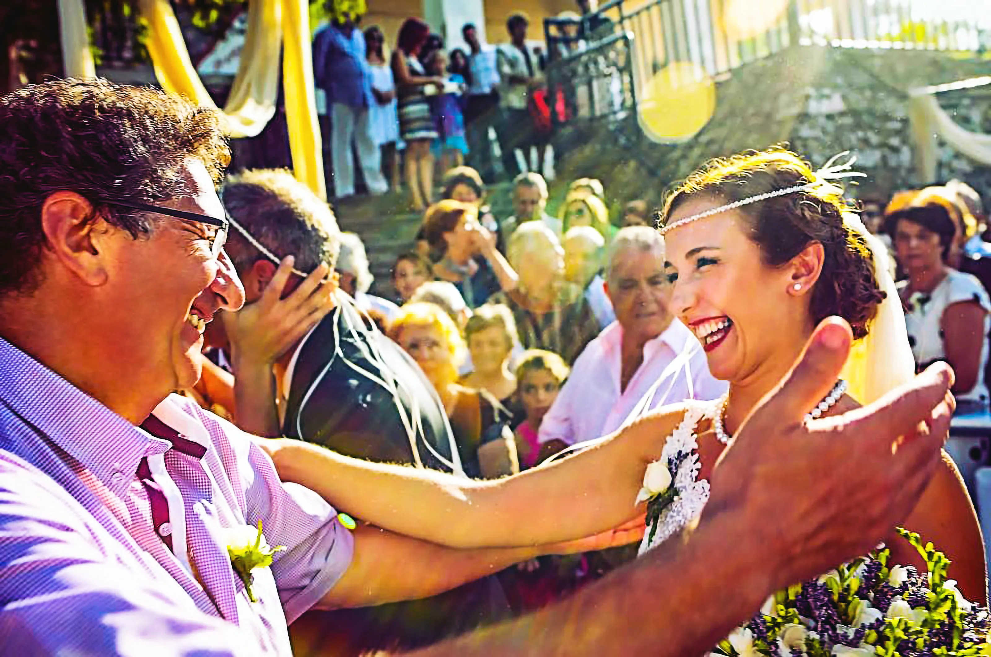 People Expressing Emotions When They Meet - people photo contest ...