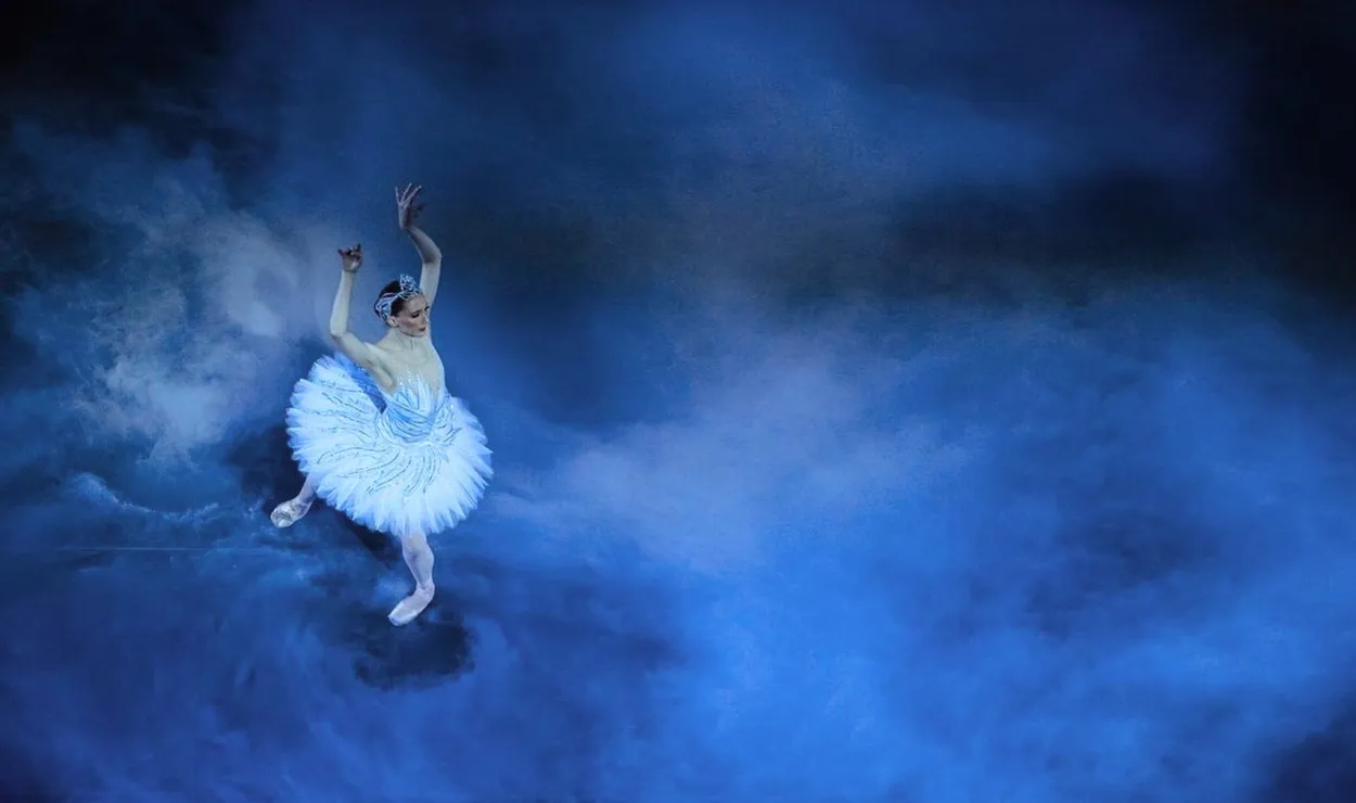 Performing - music photo contest | Photocrowd photo competitions ...