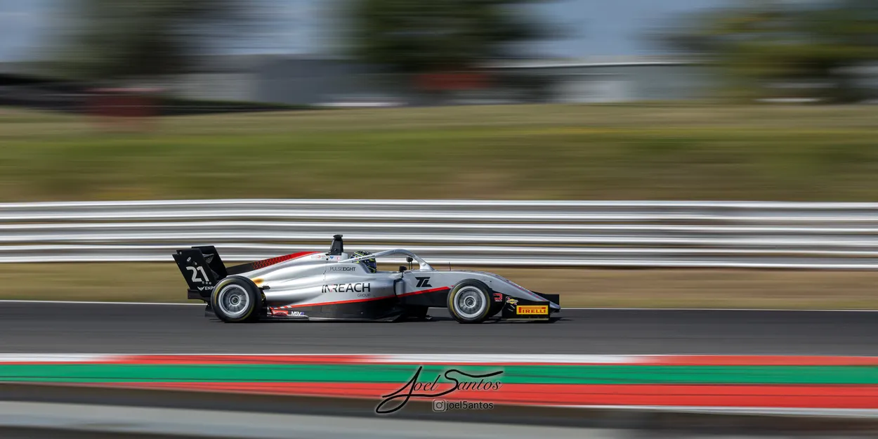Formula 1, Formula 2 and Similar Racing Cars - sport photo contest ...